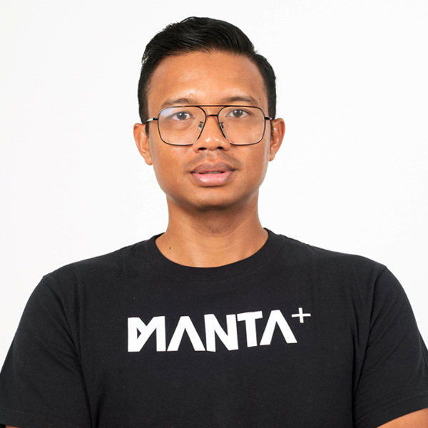 Who We Are - MANTA PLUS